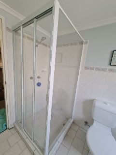 Types of Fully Framed Shower Screens in Sydney